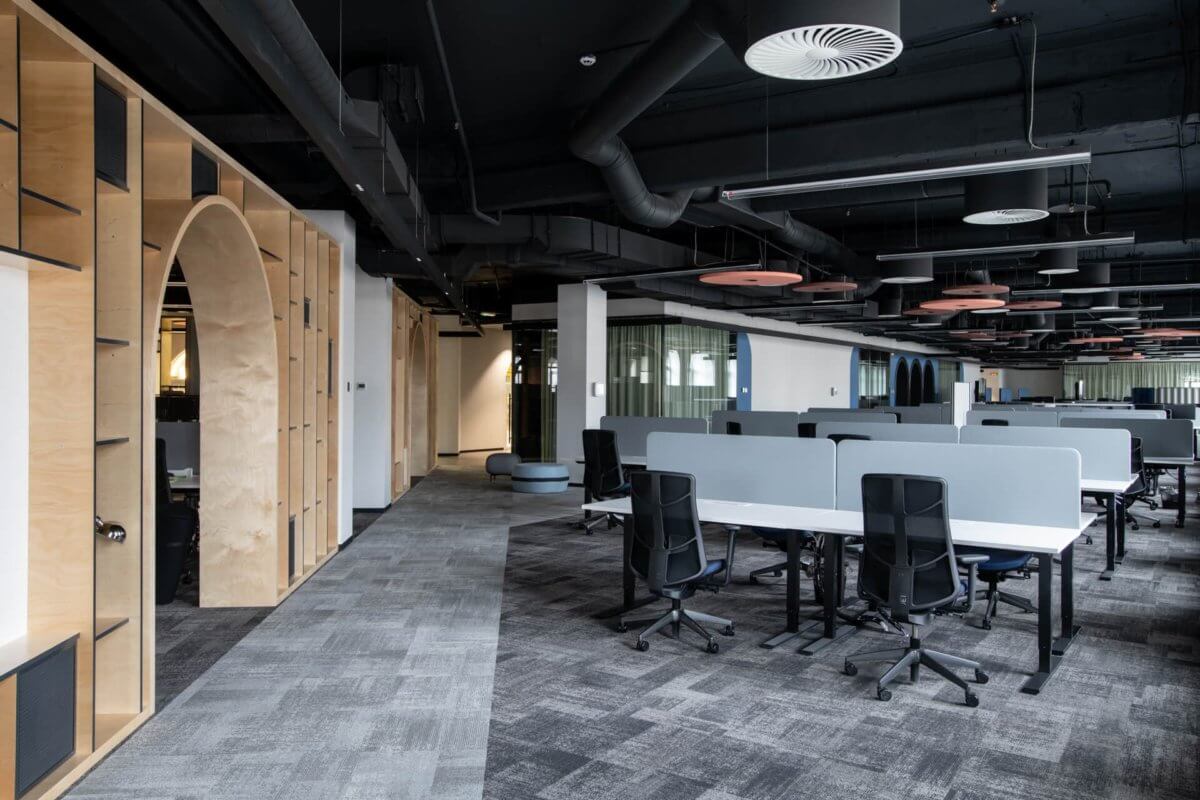 Office Vinyl Flooring - Supplied & Fitted - FLR Group